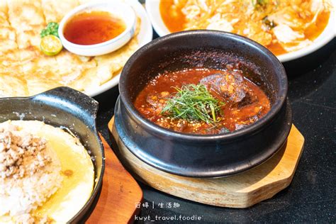 花蓮｜大邱骨道韓式鍋物：一鍋三吃！大份量火鍋超滿足，燉牛肋、海鮮煎餅、爆炒辣魷魚必點，花蓮美食推薦 輕旅行