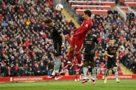 Game Recap Liverpool 2 2 Arsenal Liverpool And Arsenal Each Earn