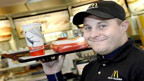 Cómo es realmente trabajar en McDonalds trabajemos cl