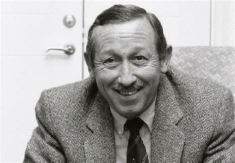 Roy E Disney The Last Disney At Disney Is Dead At 79 Interviews Roger Ebert