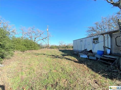 399k · 3255 Chuckwagon Road Luling Tx 78648 Mls 498808