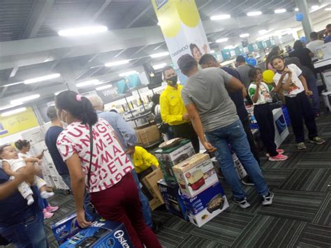 Tiendas Daka Encendió La Navidad En Maturín Generando 350 Empleos La
