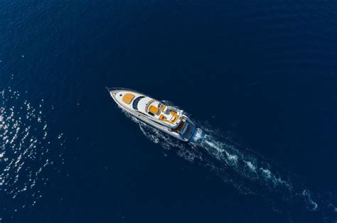 10 Amazing Destinations To Visit In Cancun With Boat Charter Cancun