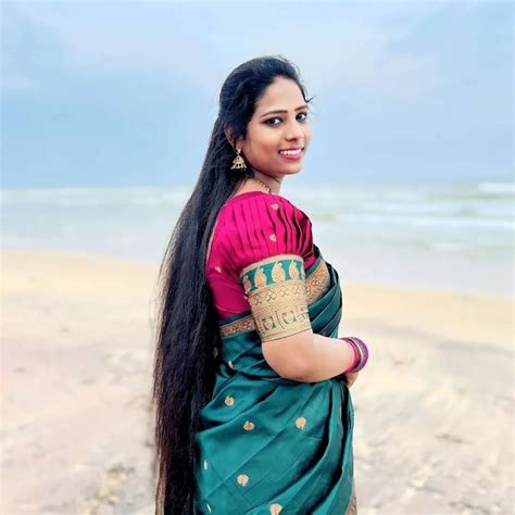 divya sree divya kommanapalli threads say more