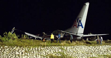 아메리칸항공 비행기 엔진에 수화물 근로자 빨려 들어가 참변