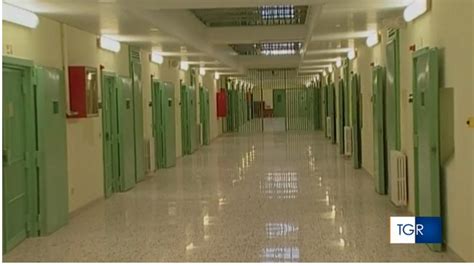 E di origini siciliane il detenuto che si è suicidato nel carcere di Terni