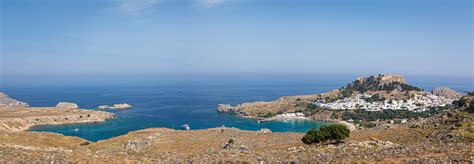 린도스의 아크로폴리스 도시 풍경과 에게 해 그리스 로도스에 있는 마을 0명에 대한 스톡 사진 및 기타 이미지 0명 경관 관광 Istock