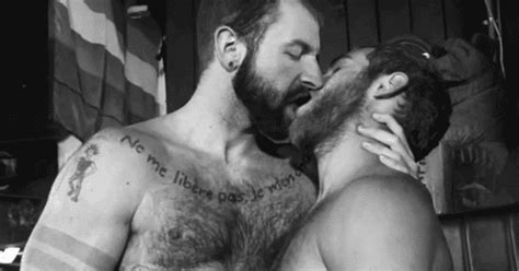 Happy International Kissing Day Daily Squirt