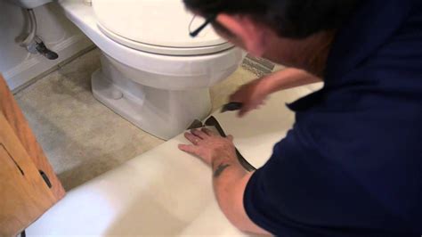 Best Way To Lay Vinyl Flooring Around A Toilet