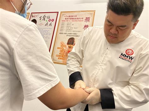 Bone Setting Vs Chiropractic 5 Main Differences