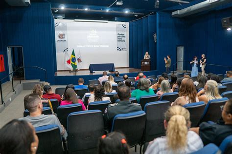 Servidores Da Educação Recebem Certificado Do Curso De Brigada De
