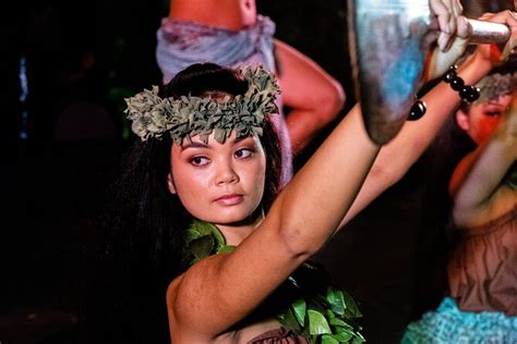 Queens Waikiki Luau