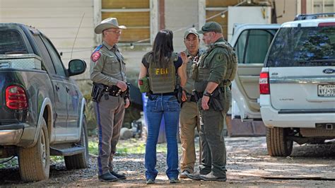 Gunman Who Killed 5 Neighbors In A Texas Home Is Caught After Manhunt