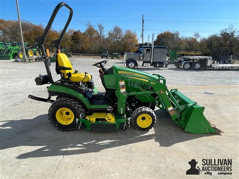 John Deere R MFWD Compact Utility Tractor W Loader Mower Deck Agriculture BigIron