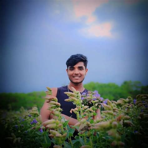 ॐ Its Rohit 1137 • Threads Say More