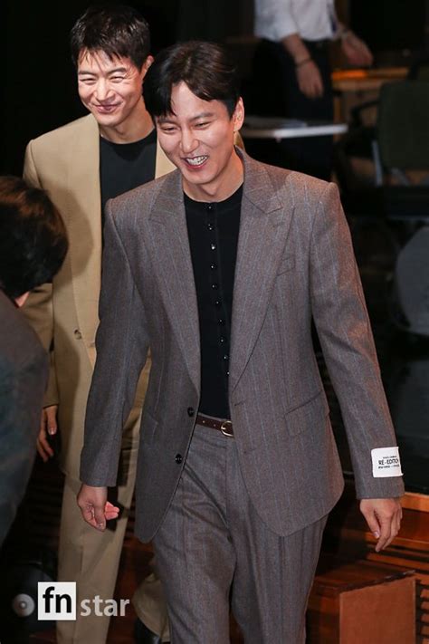 [포토] 김남길 이상윤 형제같은 모습 파이낸셜뉴스