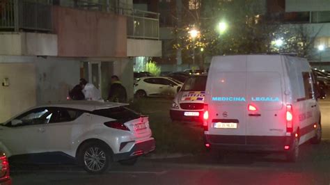Femeia găsită moartă într un apartament din București ar fi fost ucisă