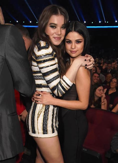 Getting Close With Hailee Steinfeld Rselenagomez