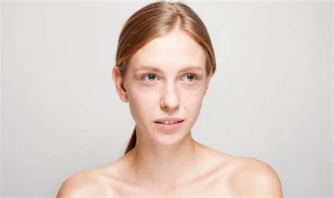 眼部皱纹多怎么办 如何让眼周肌肤恢复年轻状态 伊秀美容网 yxlady