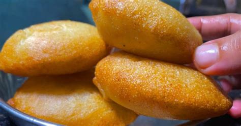 Easy Rava Snack Recipe വെറും 2 ചേരുവ മതി 2 മിനിറ്റിൽ പഞ്ഞി പോലെ