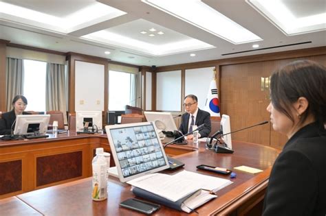 이원석 디지털성범죄는 인격살인딥페이크 엄정 대응 지시 파이낸셜뉴스