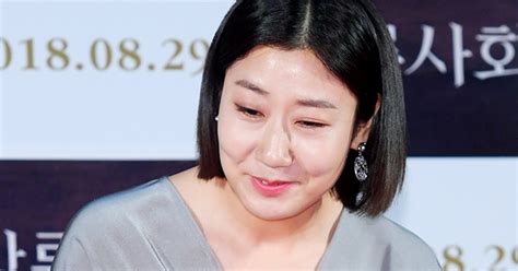Td포토 라미란 우아한 여배우의 인사법