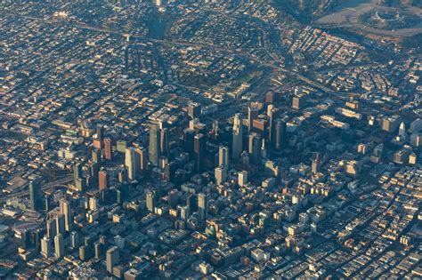 46 Magnitude Earthquake Strikes Near Malibu Rattling Los Angeles Area