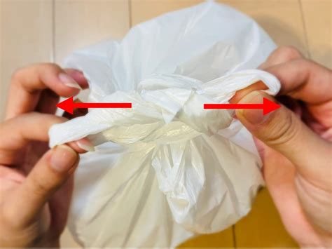 しっかり閉じるのにほどきやすい 「レジ袋」の賢い結び方”「瞬時に結べる」「生ゴミの管理がラクになる」