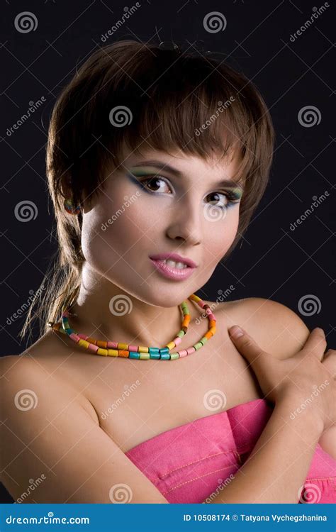 Belle Giovani Donne Fotografia Stock Immagine Di Marrone 10508174