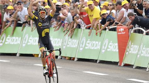 La Longue Attente Des Spectateurs Du Tour De France