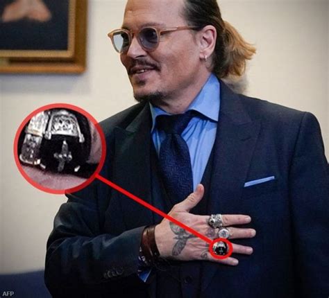 ویدئو انگشتر جانی‌ دپ با طرحی از ایران باستان