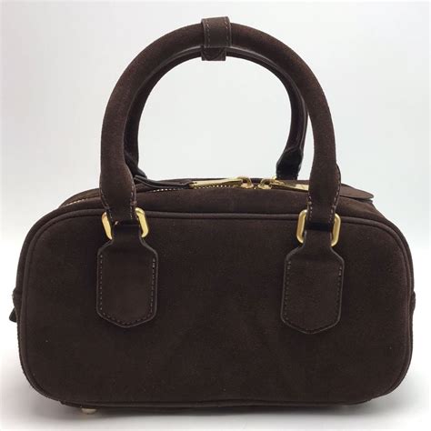 Купить Замшевая сумка Miu Miu Arcadie по цене от 11 300 р в Москве по низкой цене