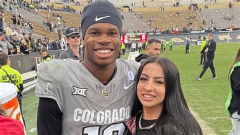 Travis Hunters Girlfriend Leanna Lenee Calls Him Out For Cheating