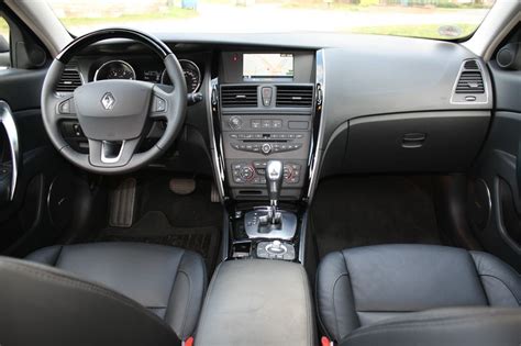 Galerie Renault Latitude DCi 175 FAP Armaturenbrett Bilder Und Fotos