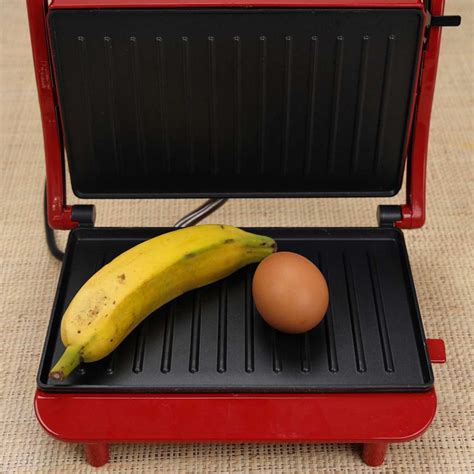 Make This Delicious With Banana And Egg For Breakfast Or Breakfast In