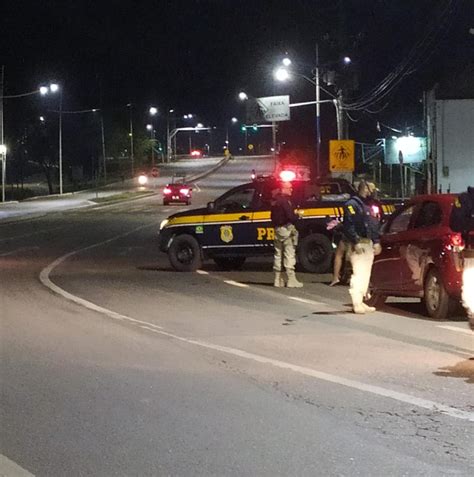 ONSV PRF realiza fiscalizações durante feriado da Semana Santa no Acre Polícia
