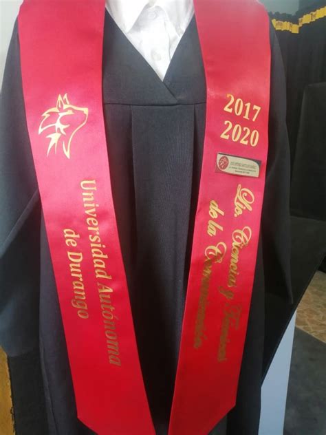 Toga Y Birrete Negro Graduación Adulto Y Estola Pzs Mundi Togas