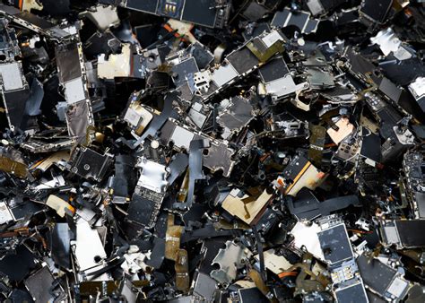 Apple Will Use 100 Percent Recycled Cobalt In Batteries By 2025 Apple