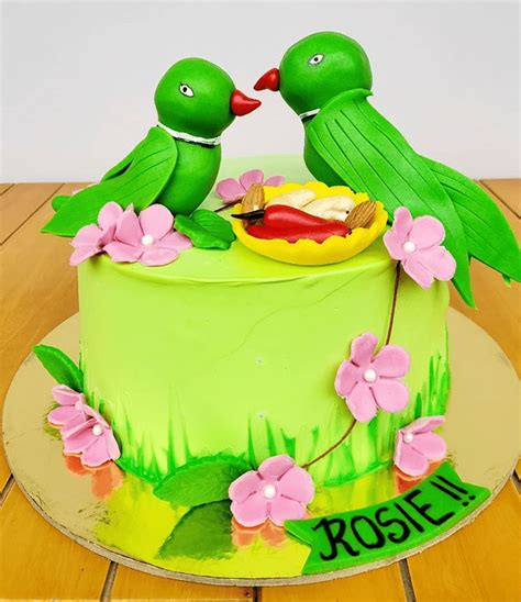Parrot Birthday Cake Ideas Images Pictures