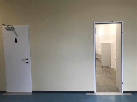 Nach Drohungen In Mittelschule Polizei Ermittelt Noch Nachrichten At