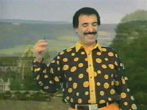 Javad Yasari Secondhand Fridge Salesman Singing Legend Of The Tehran