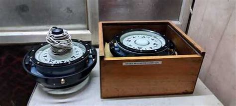 Marine Compass At Best Price In Bhavnagar Gujarat Tavakkal Marine
