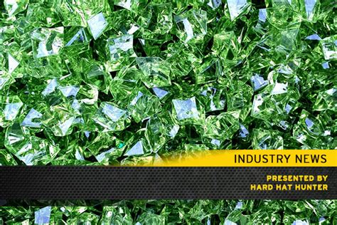 Fura Gems Finds Giant Emerald At Historic Coscuez Mine In Colombia Hard Hat Hunter