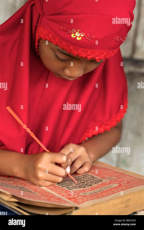 Religious Veil Fotos Und Bildmaterial In Hoher Auflösung Alamy
