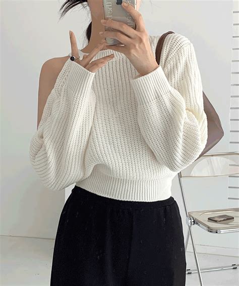 신상할인🍂 숄더 트임 하찌니트 에이블리