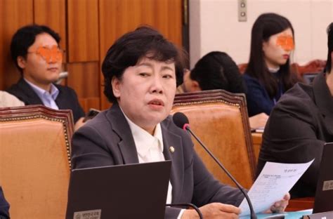 사법부 폄하 중단 Vs 공수처 해체가 답판사 출신 여야 전북 의원 대충돌