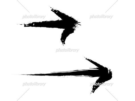 墨と筆で書いたようなかすれのあるまっすぐな矢印 イラスト素材 7247368 フォトライブラリー Photolibrary