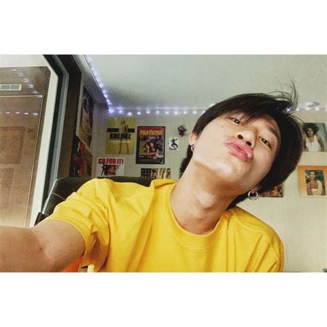 Half Crazy ~~~ing Gambar Pacar Pria Yoshi