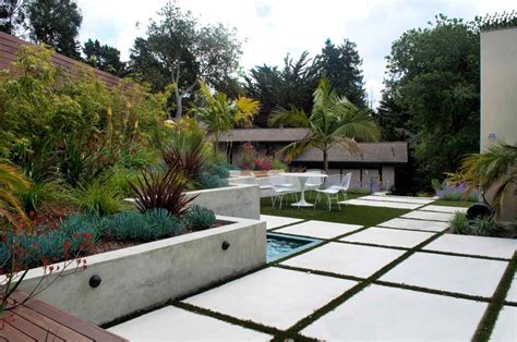 Mid Century Landscape Ideas Timeless Design For Modern Gardens