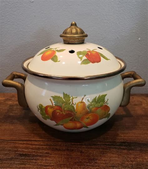 Vtg Enamelware Lidded Brass Pot With Dual Handle Property Room